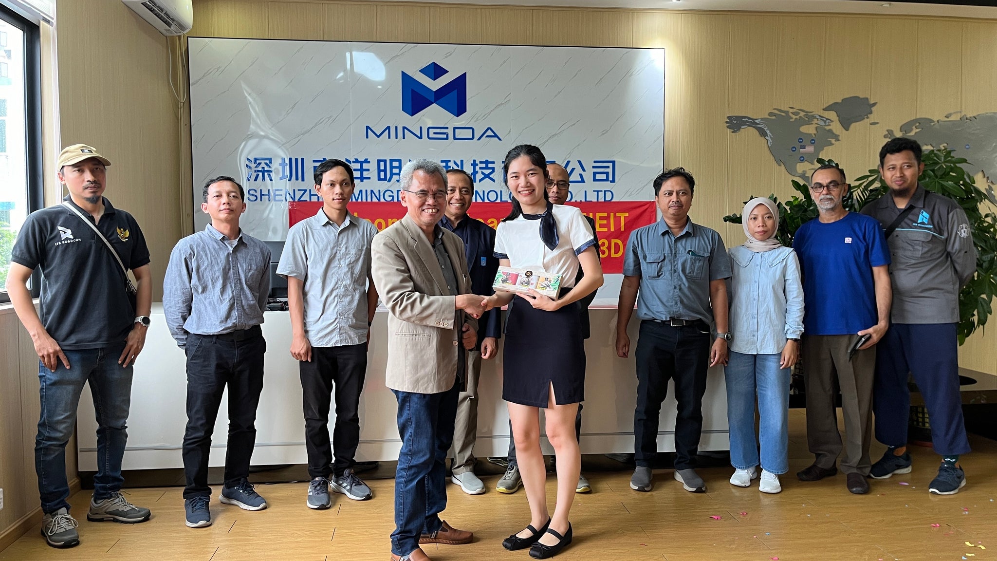 Indonesian University Team from ITS Visit MINGDA for 3D Printing Excha
